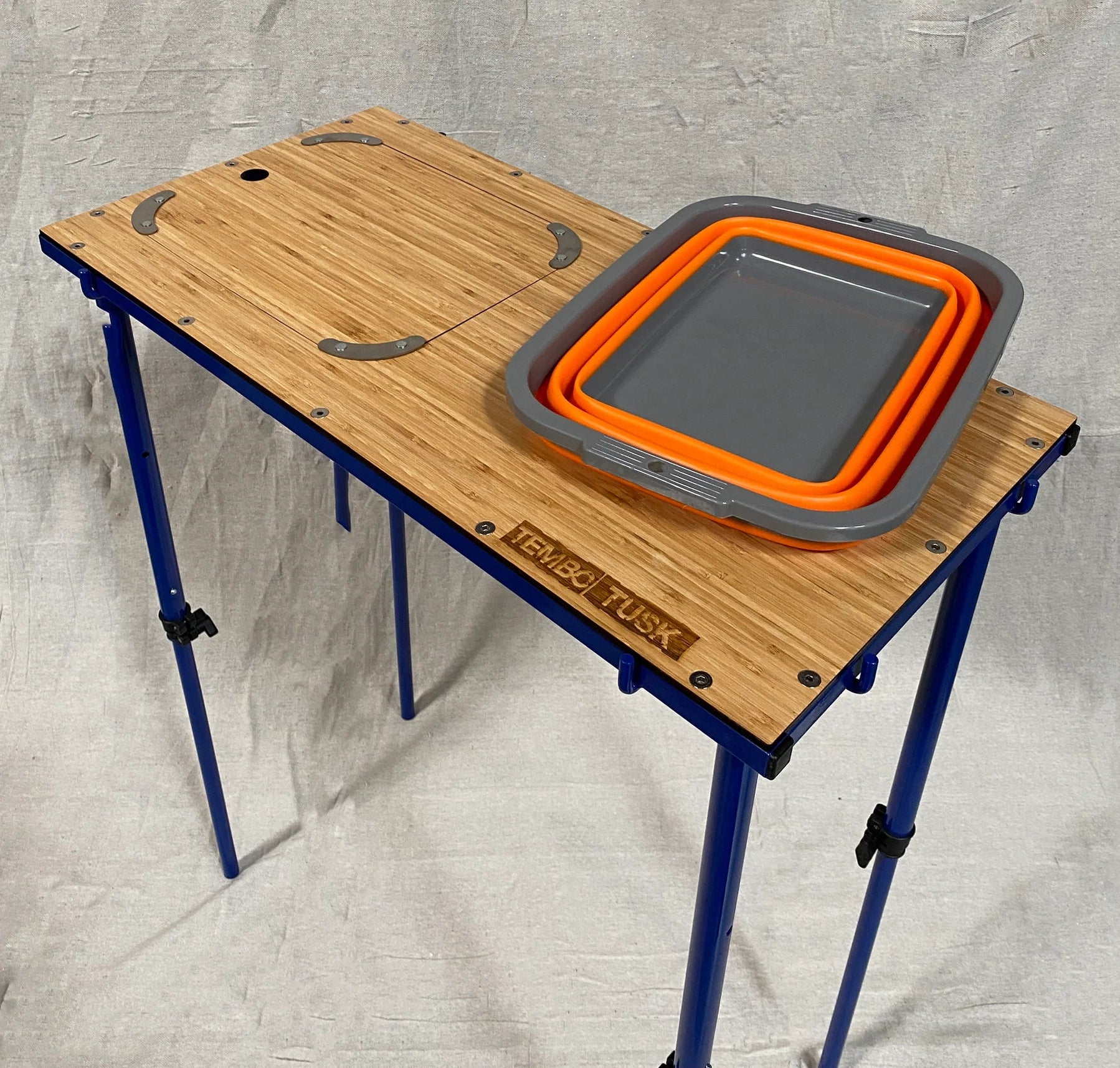 Tembo Tusk Camp Basin Table Kit — Overland Depot